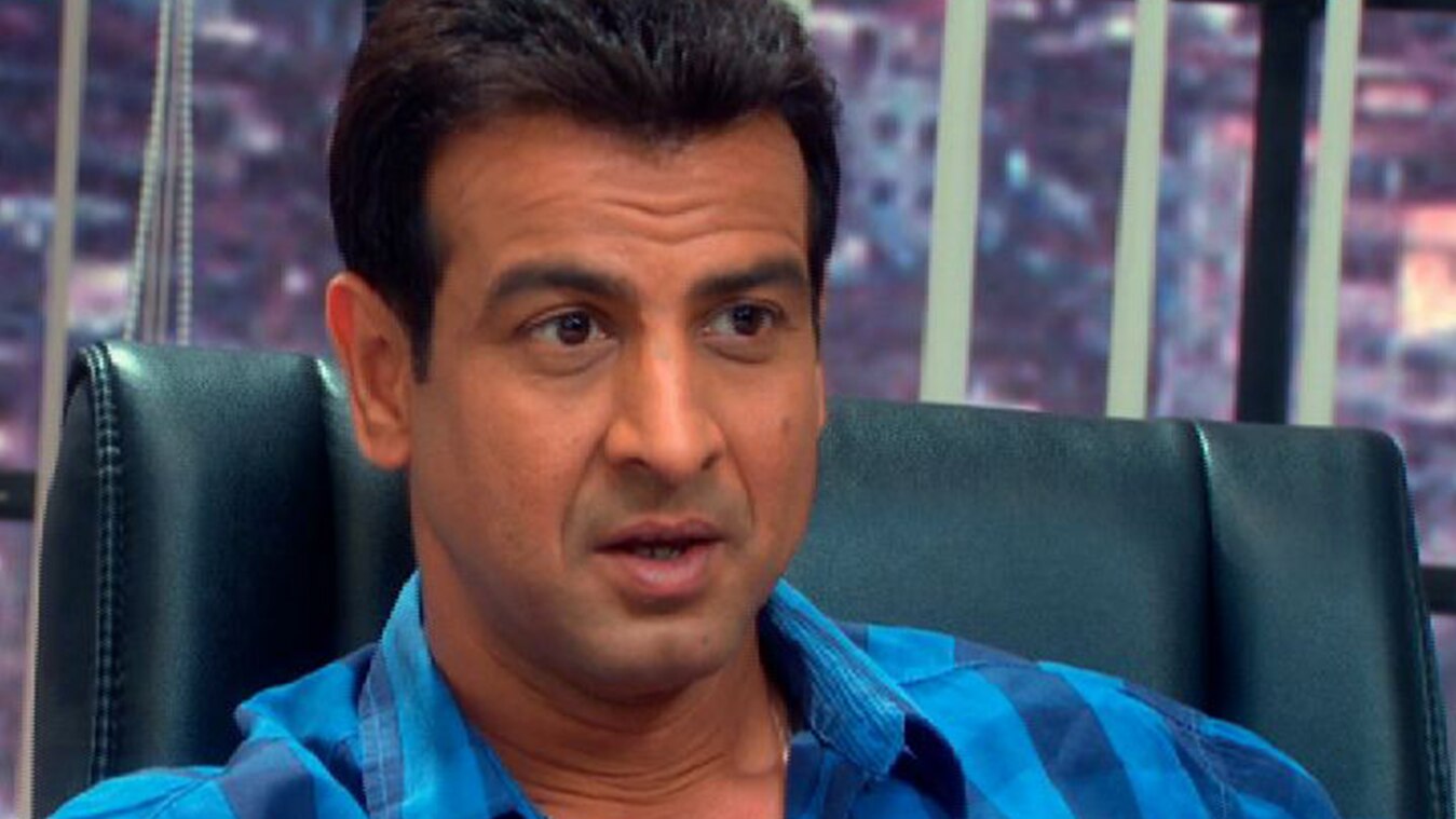 Watch Adaalat Episode No. 114 TV Series Online - Stage Play - Sony LIV