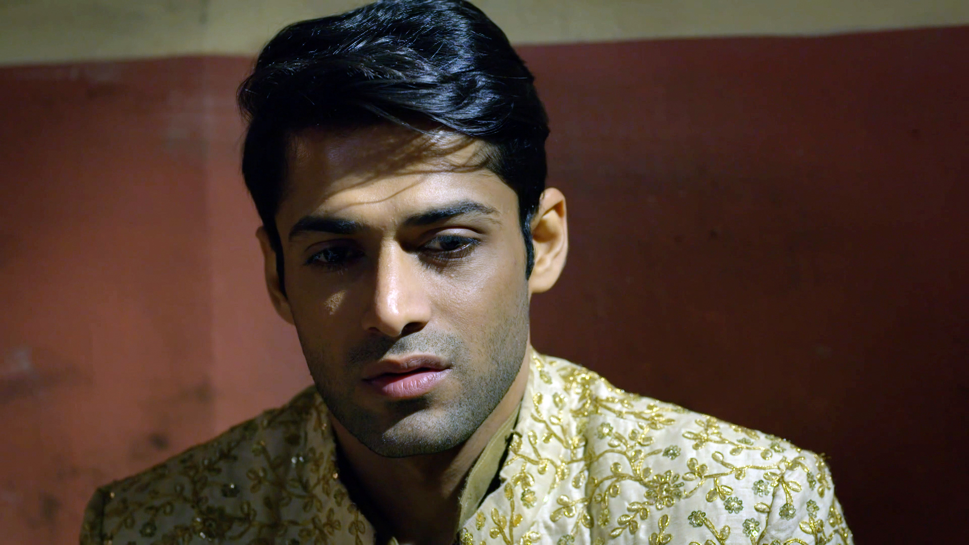 Watch Sab Satrangi Episode 2 TV Series Online - Galat Kiya Nahi - Sony LIV