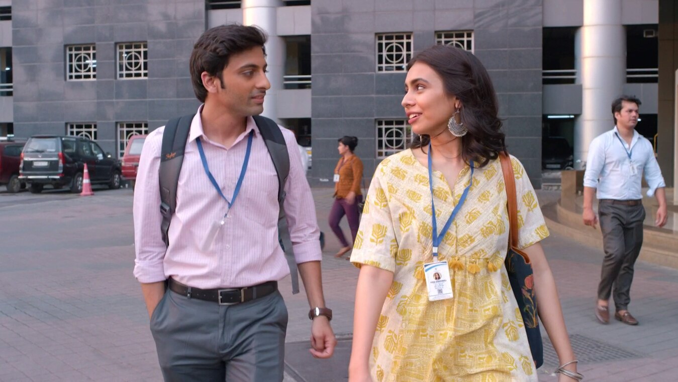 Watch Cubicles Episode No. 4 TV Series Online - Reconfiguration - Sony LIV