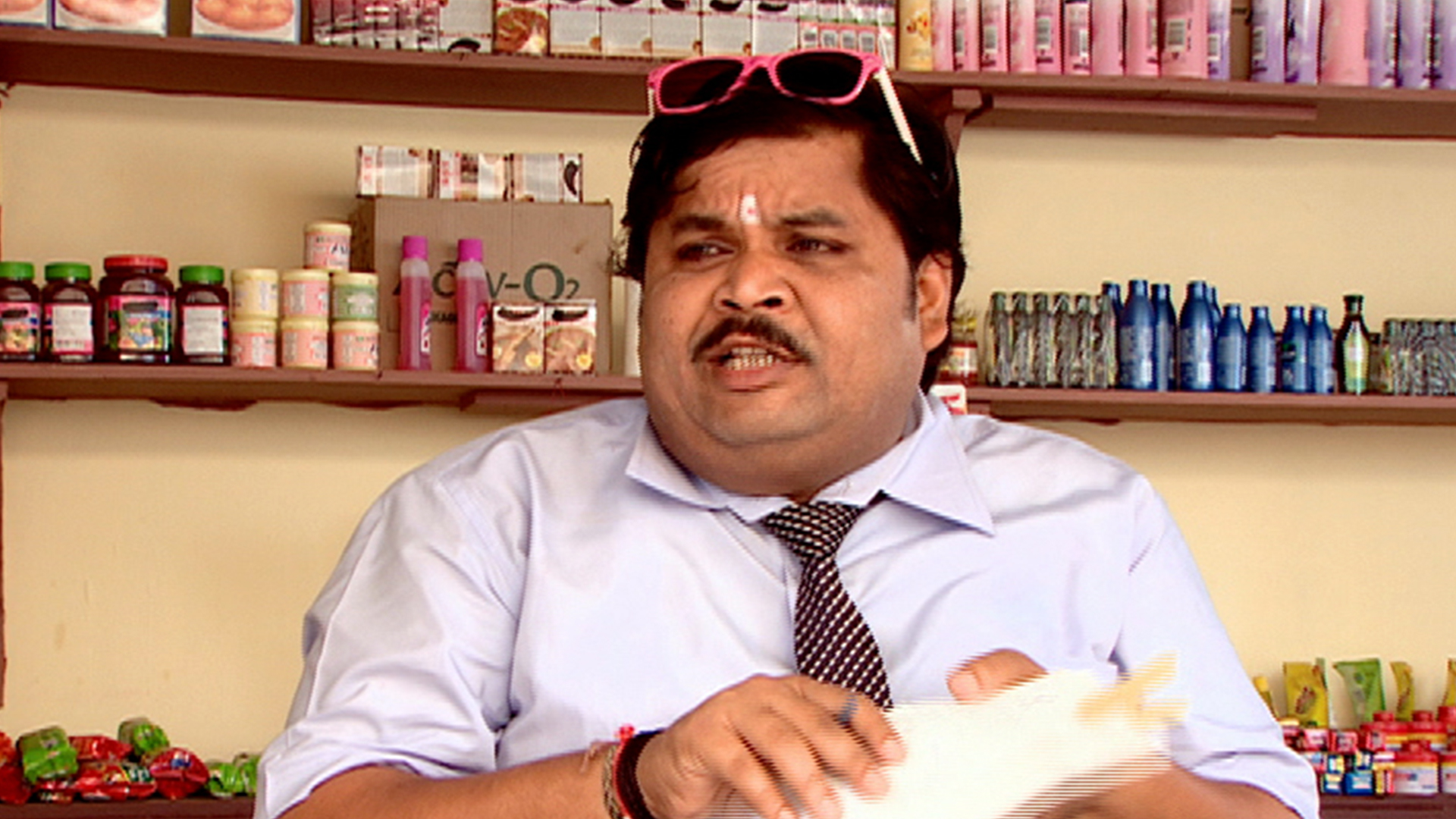 Watch Chidiya Ghar Episode 860 Online - Gadhaprasad And Sandhu Run The ...