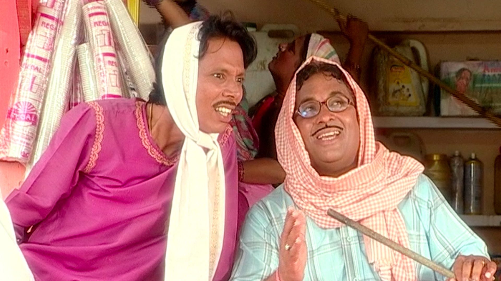 Watch Lapataganj Ek Baar Phir Season 1 Episode 367 Online - Mama And ...