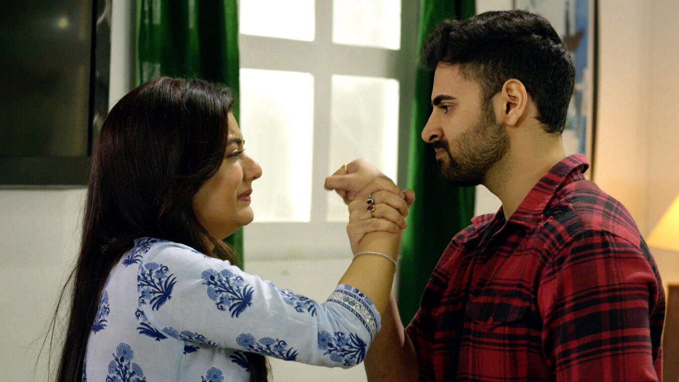 Watch Sab Satrangi Episode 50 TV Series Online - Shaq Ka Hathiyar ...