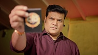 Watch CID Episode no. 2 TV Series Online - A Mid-Air Murder - Sony LIV