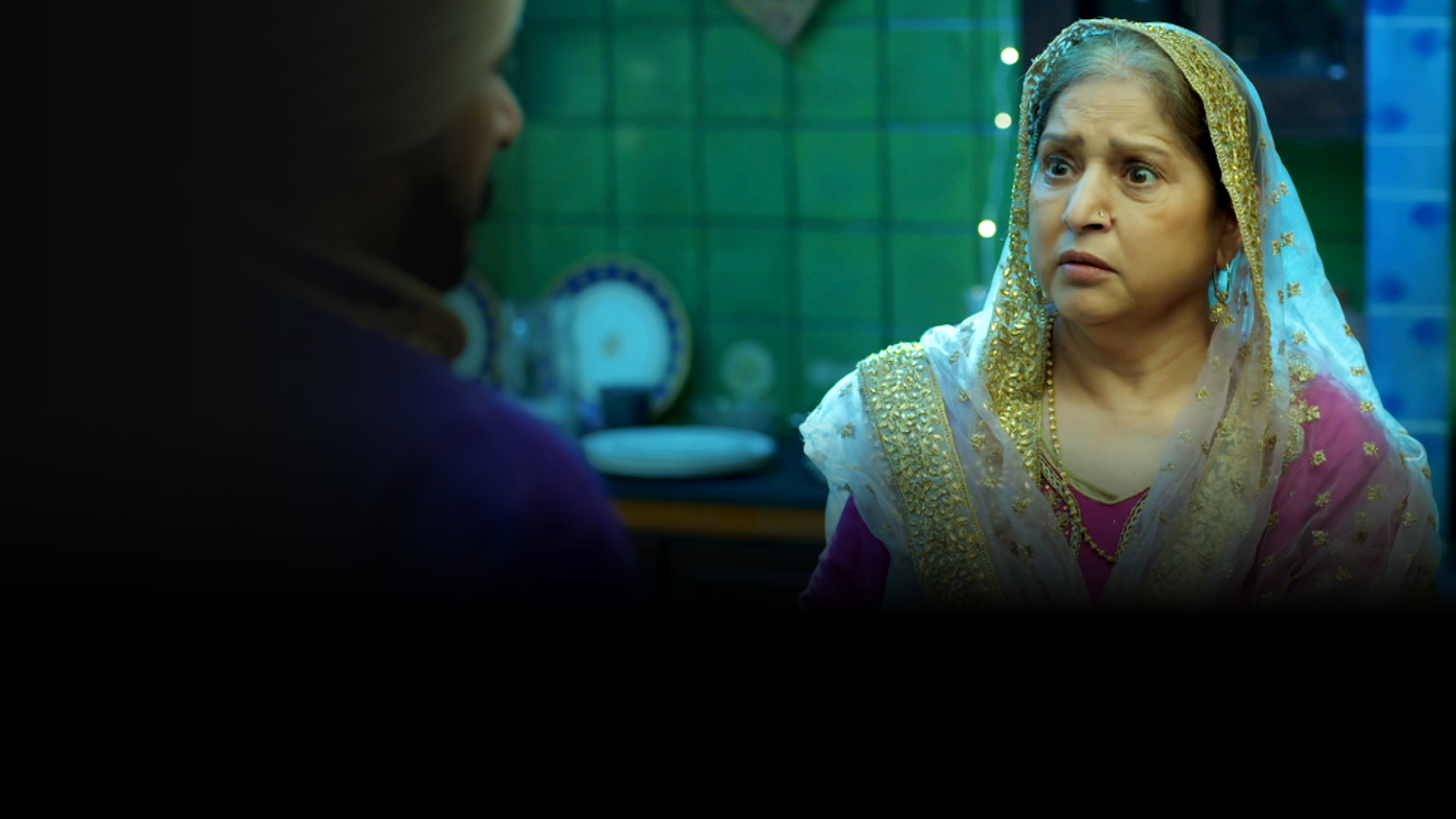 Watch Sanjot Convinces Randeep Full HD Video Clips on Sony LIV