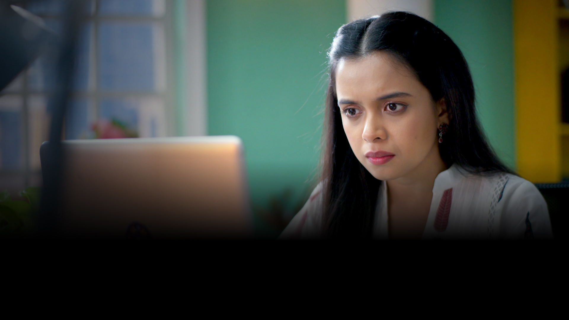 Watch Radhika Ke Code Mein Bugs from Sapno Ki Chhalaang online - Sony LIV