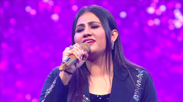 Watch O Humdum Suniyo Re By Anjana from Indian Idol online - Sony LIV