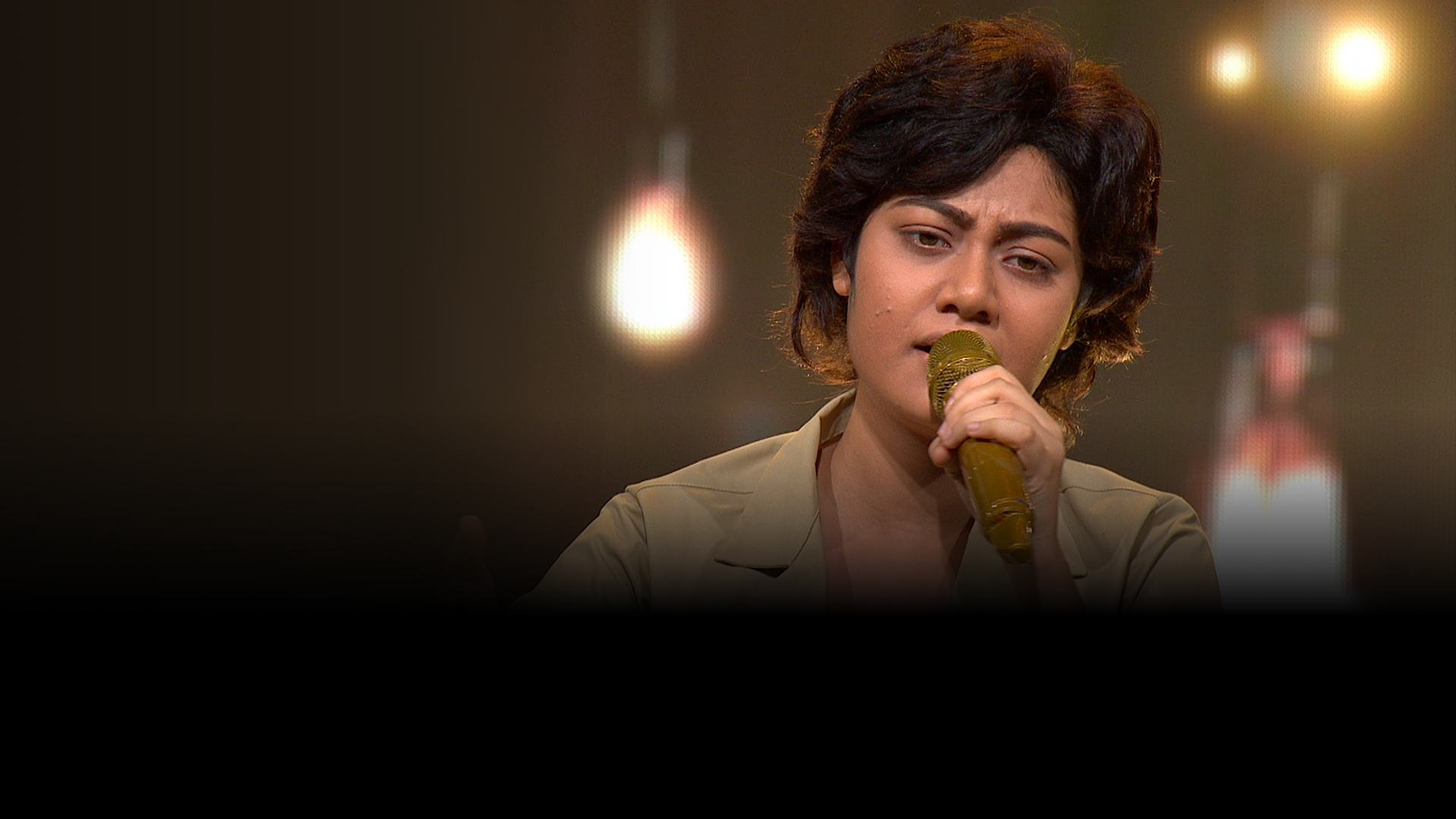 Watch Pyar Hame Kis Mod Pe Le Aaya By Anushka Full HD Video Clips on ...