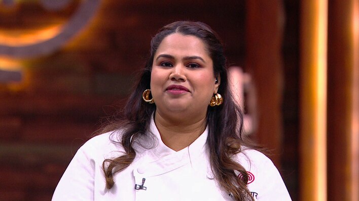 Watch Pehla Team Challenge Full HD Video Clips on Sony LIV